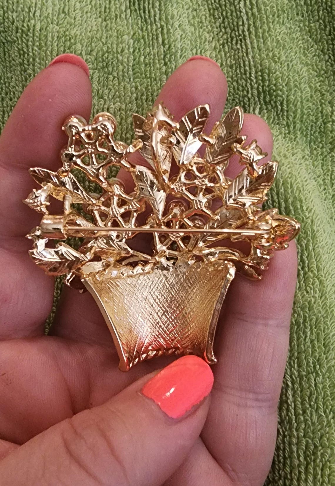 Large Vintage Trifari Enamel Pink Basket With Pearls Brooch, Pink Pearl ...