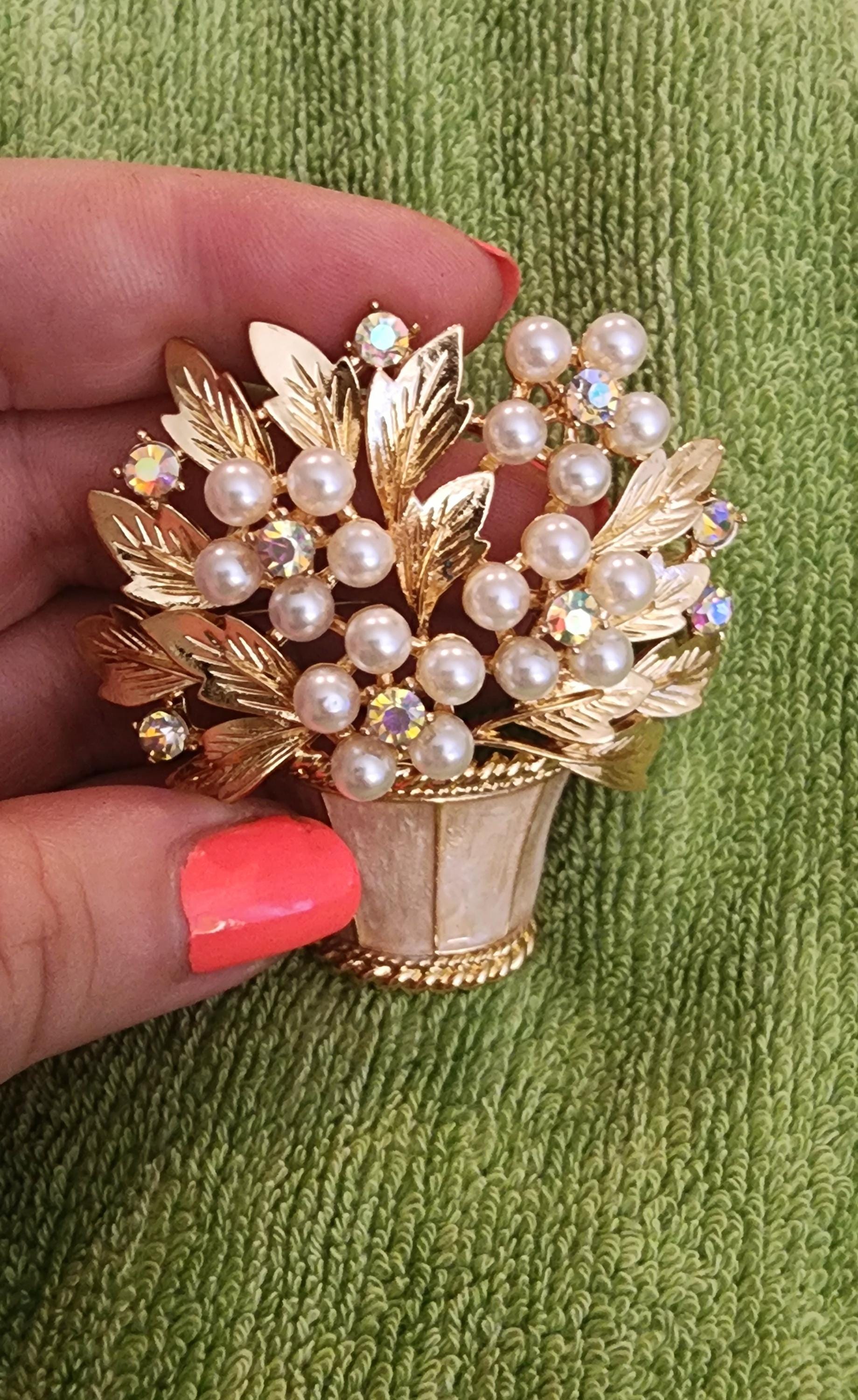 Large Vintage Trifari Enamel Pink Basket With Pearls Brooch, Pink Pearl ...