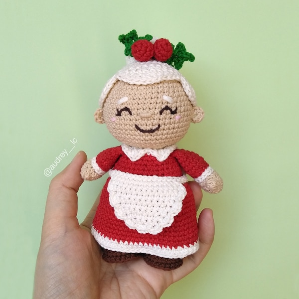 Mrs Claus Doll - Etsy