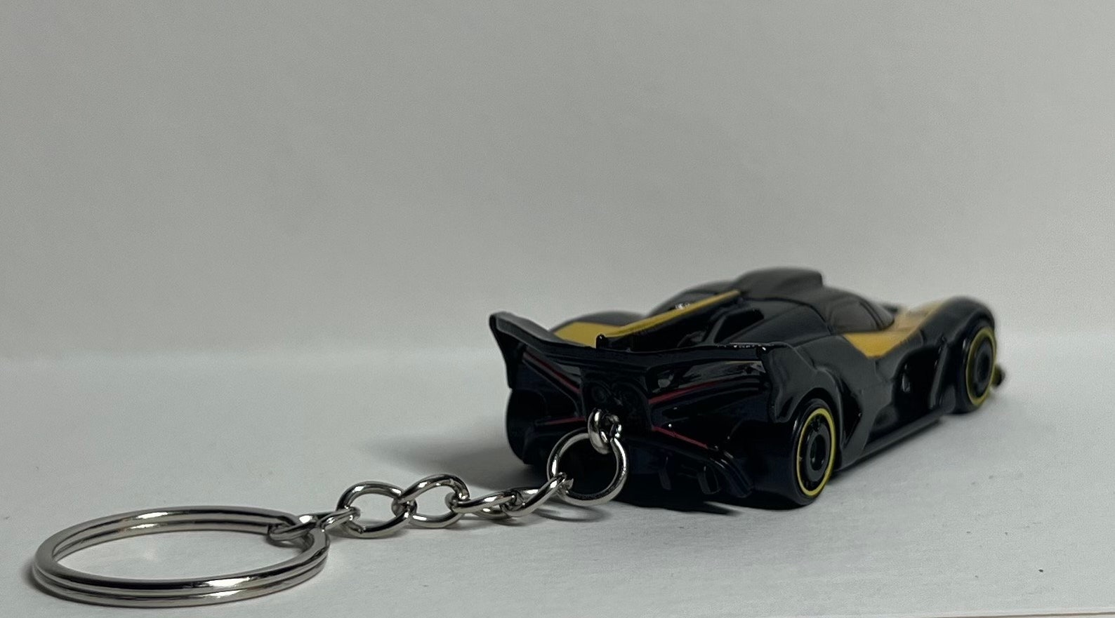 Hot Wheels Koenigsegg Jesko Keychain - Etsy