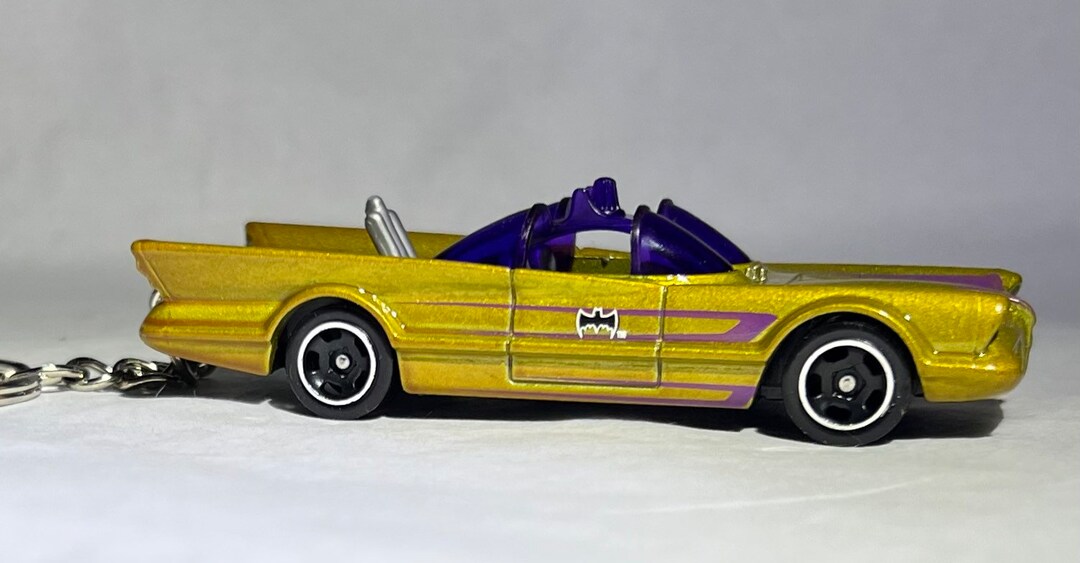 Hot Wheels Batman TV Series Batmobile (gold) Keychain - Etsy