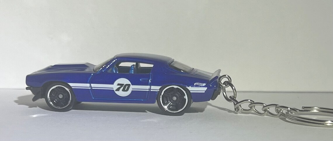 Hot Wheels 70 Camaro RS Keychain - Etsy