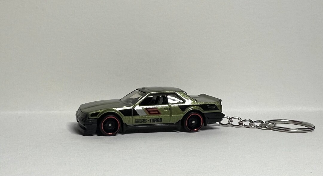 Hot Wheel ‘82 Nissan Skyline R30 Keychain - Etsy