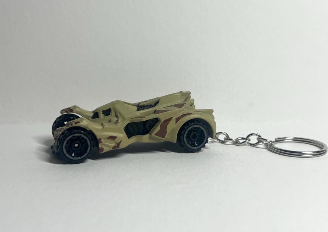 Hot Wheels Arkham Knight Batmobile (camo) Keychain - Etsy