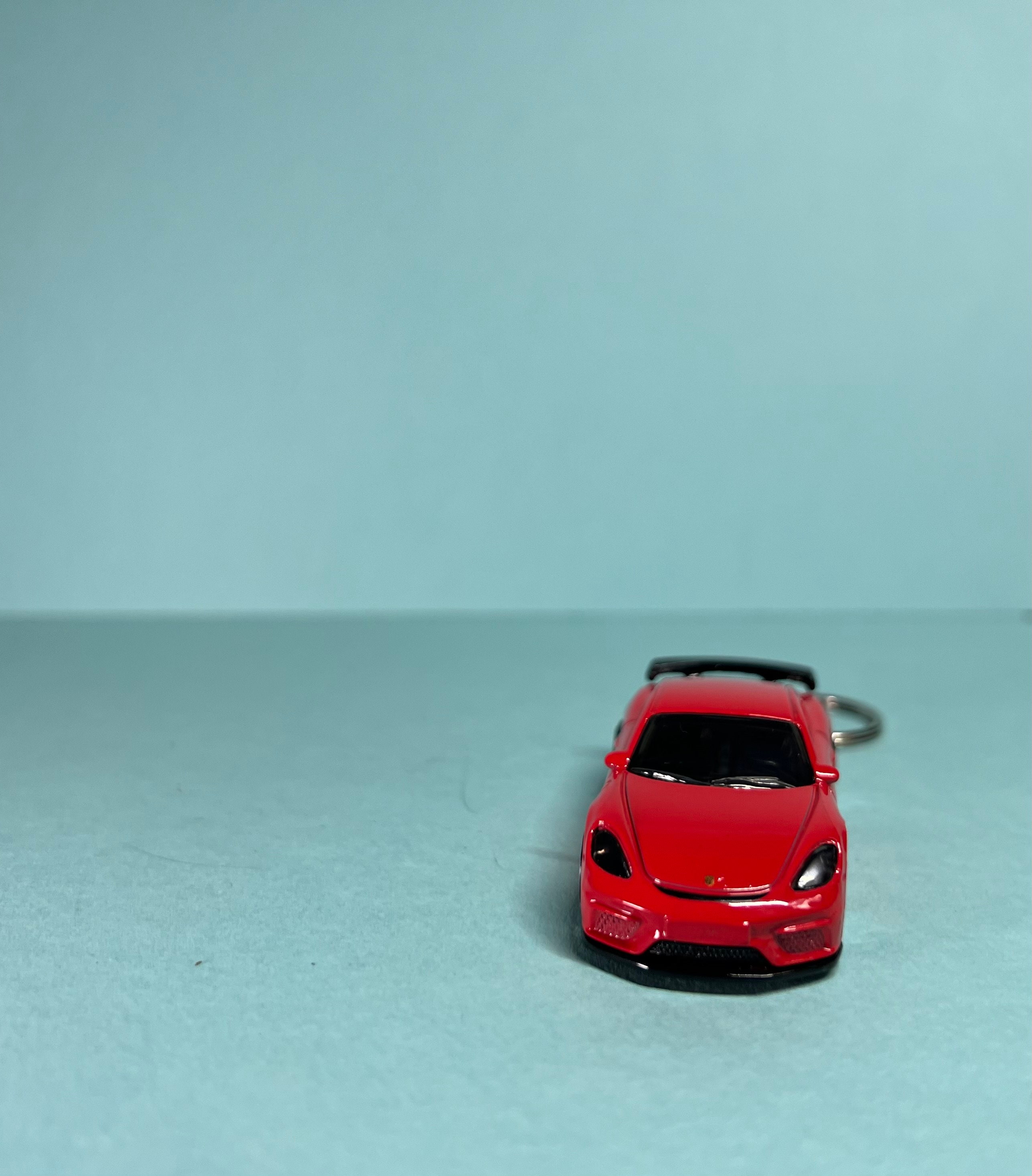 Hot Wheels porsche 918 Cayman GT4 Keychain - Etsy