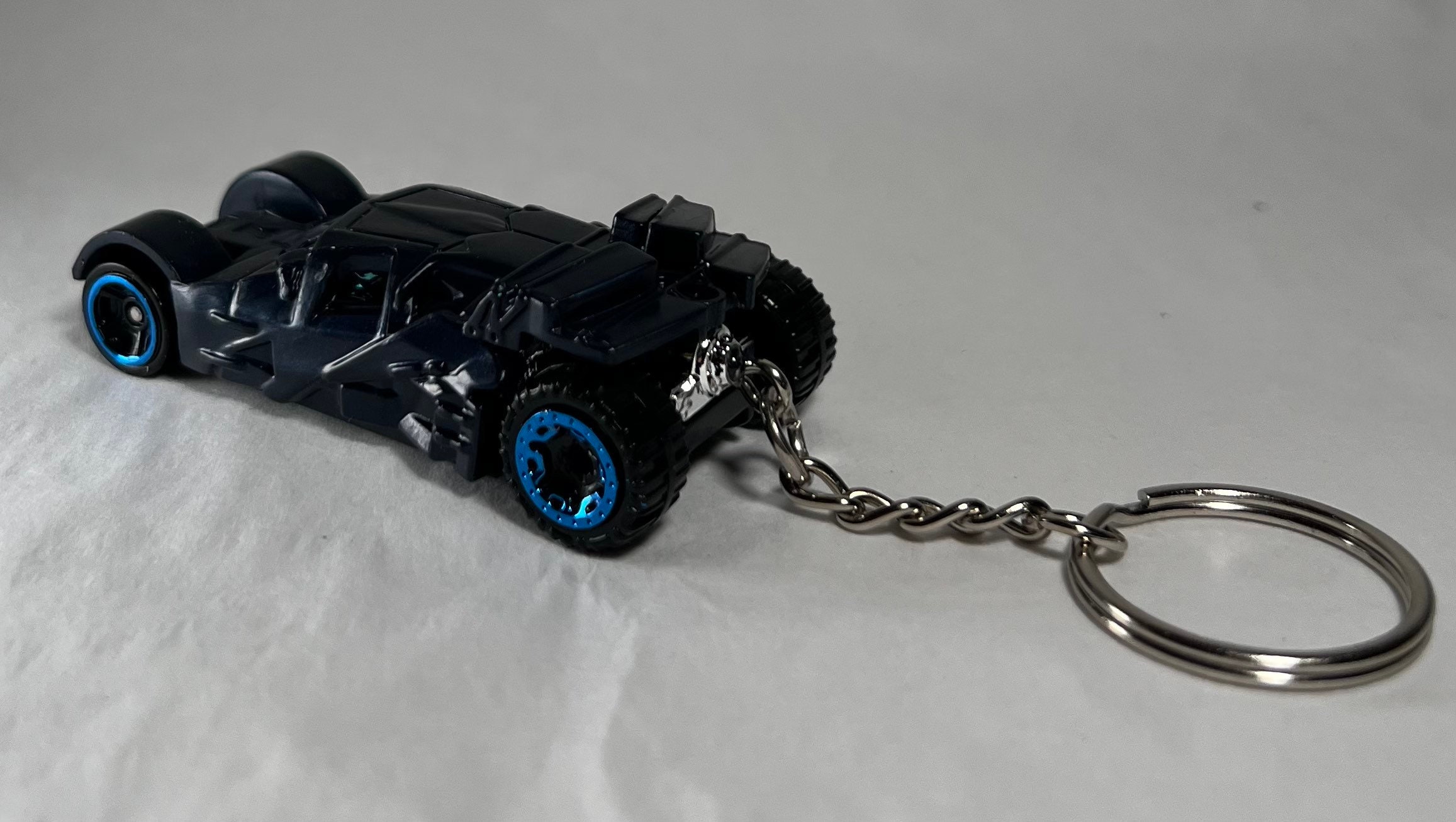 Hot Wheels Batmobile Keychain | Etsy
