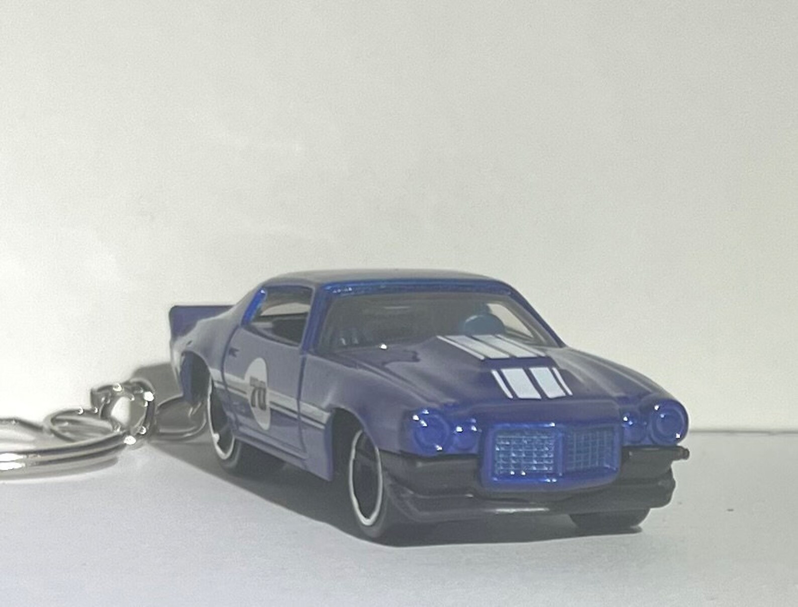 Hot Wheels 70 Camaro RS Keychain - Etsy