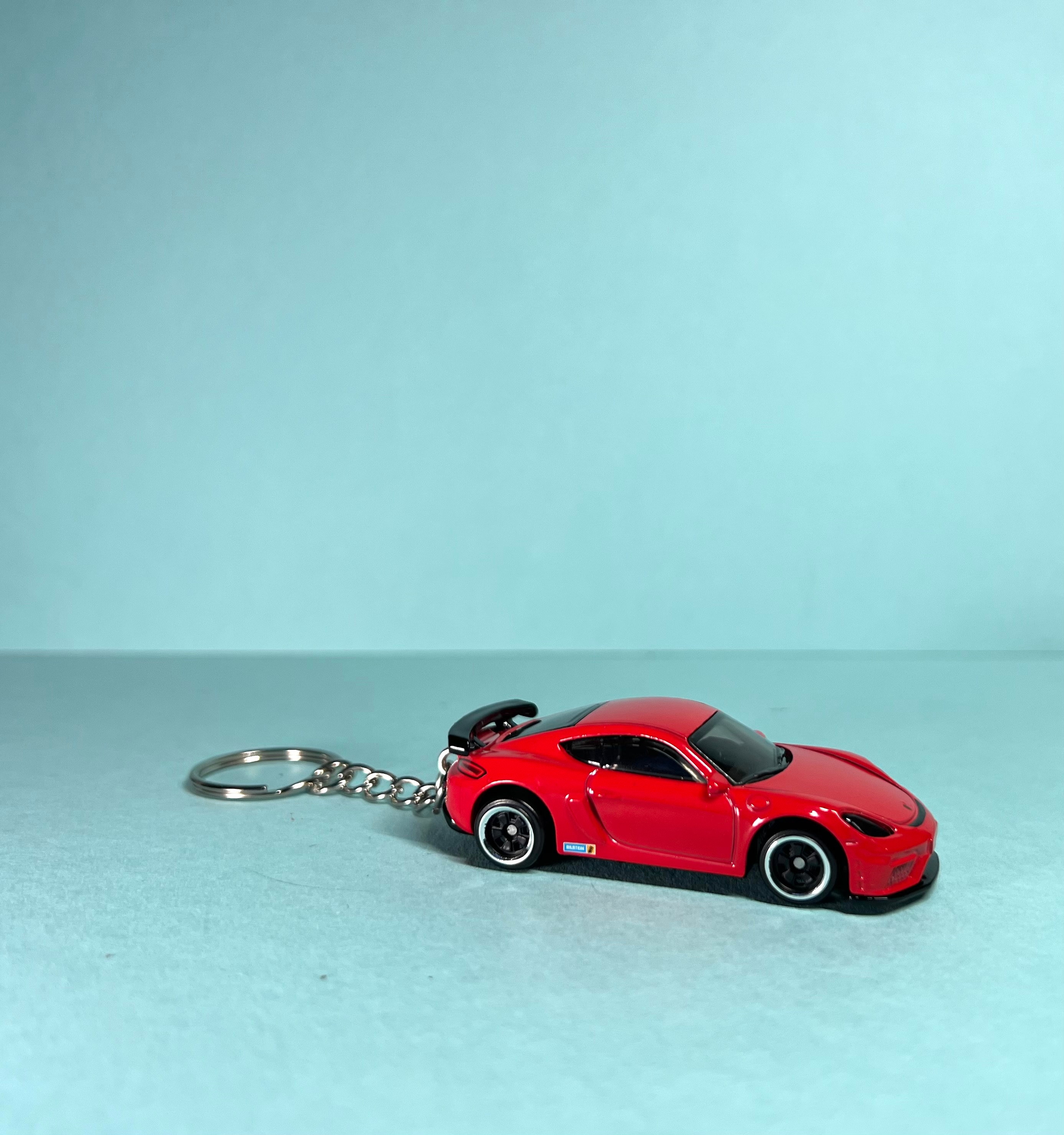 Hot Wheels porsche 918 Cayman GT4 Keychain - Etsy