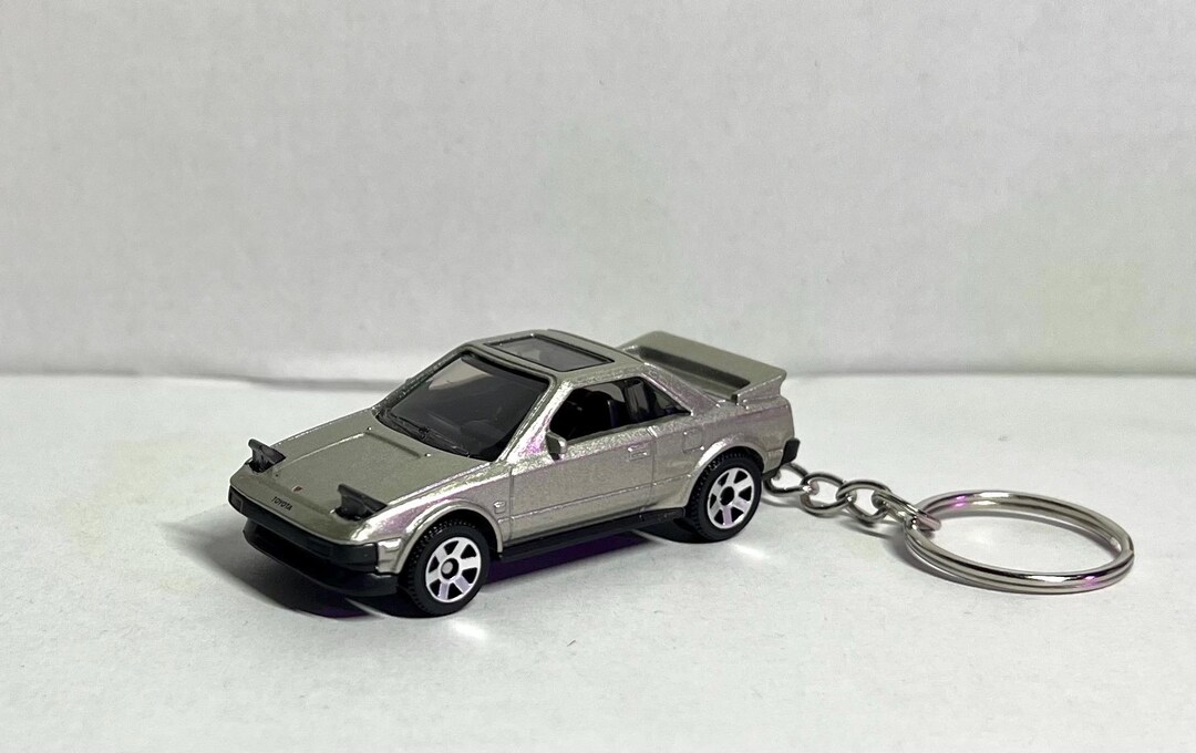 Matchbox 1984 Toyota MR2 silver Keychain - Etsy