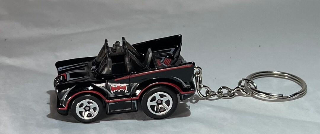 Hot Wheels Classic TV Batmobile “TOONED” Keychain - Etsy