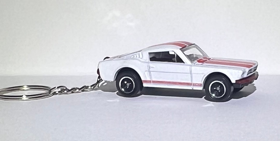 Matchbox *1965 Mustang GT Keychain - Etsy