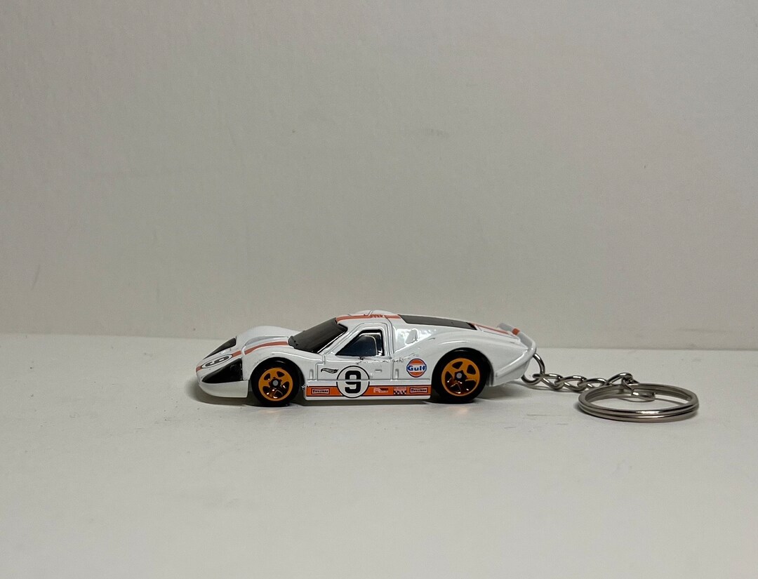 Hot Wheels ‘67 Ford GT40 (white) Keychain - Etsy
