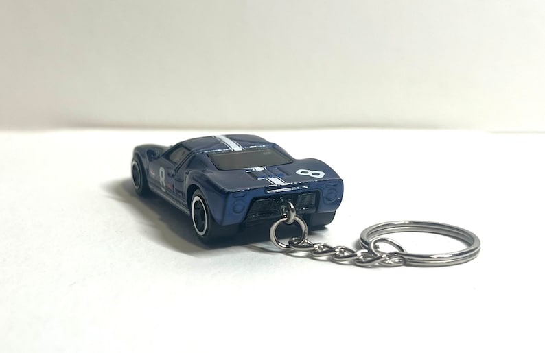 Hot Wheels Ford GT40 (blue/blk#8) Keychain - Etsy