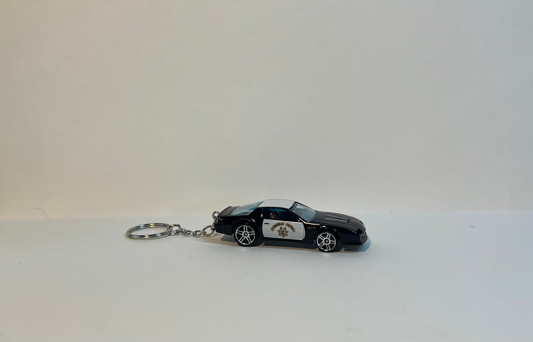 Hot Wheels IROC Z Police Keychain - Etsy