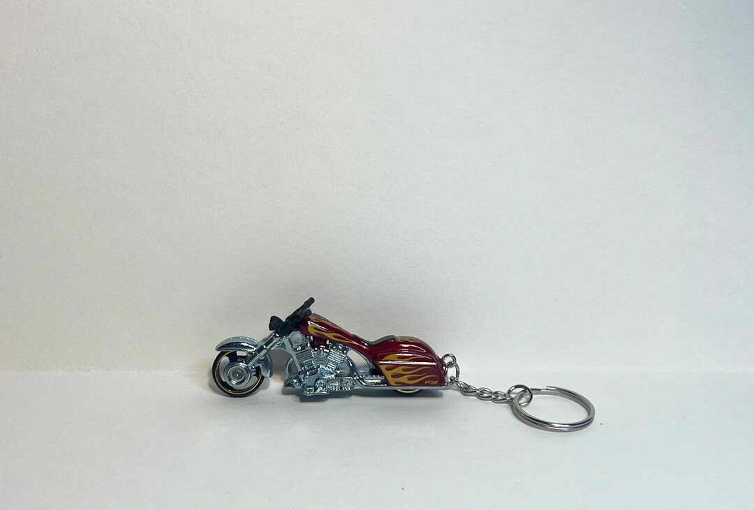 Hot Wheels Bad Bagger Keychain - Etsy
