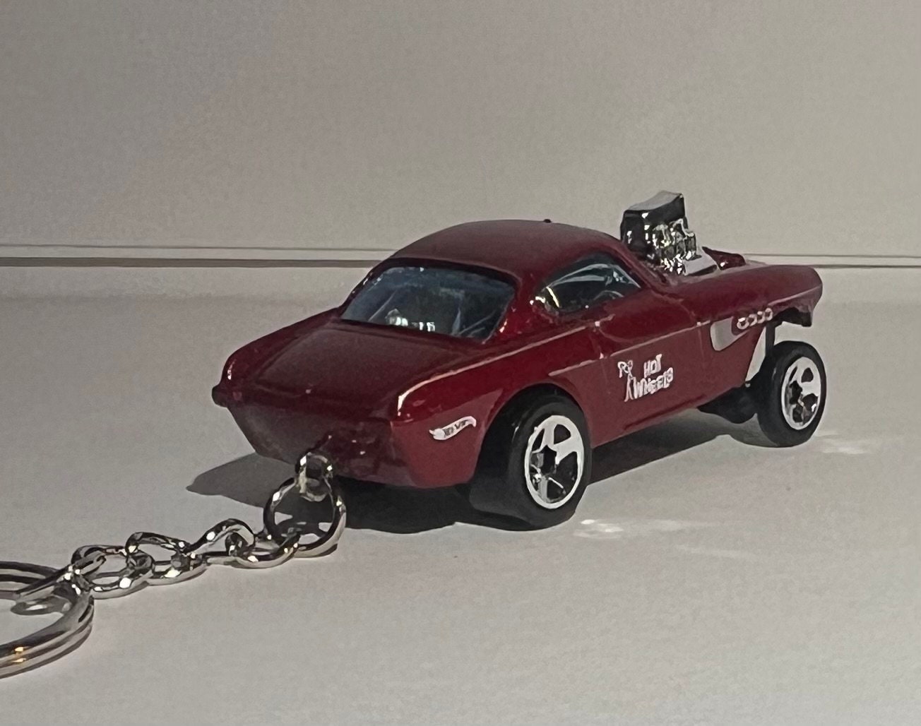 Hot Wheels Volvo P1800 Gasser Keychain - Etsy