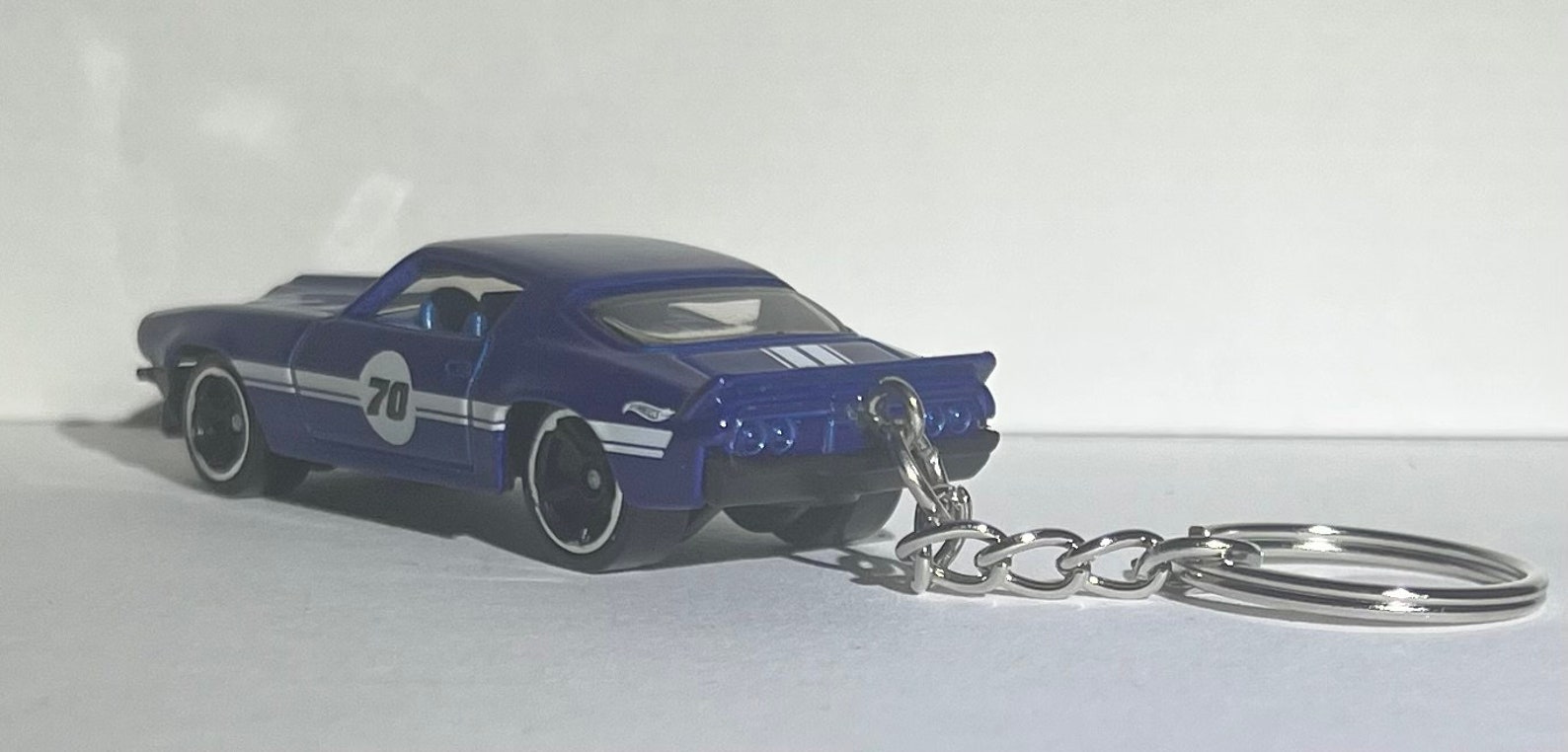 Hot Wheels 70 Camaro RS Keychain - Etsy