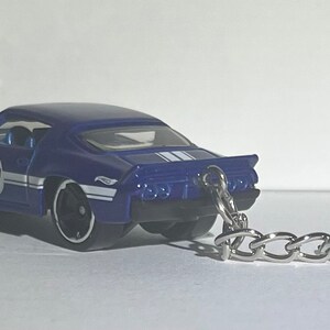 Hot Wheels ‘70 Camaro RS Keychain - Etsy