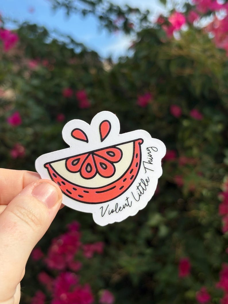 Fourth Wing, Fourth Wing Book, Violent Little Thing, Violet Sorrengail ...