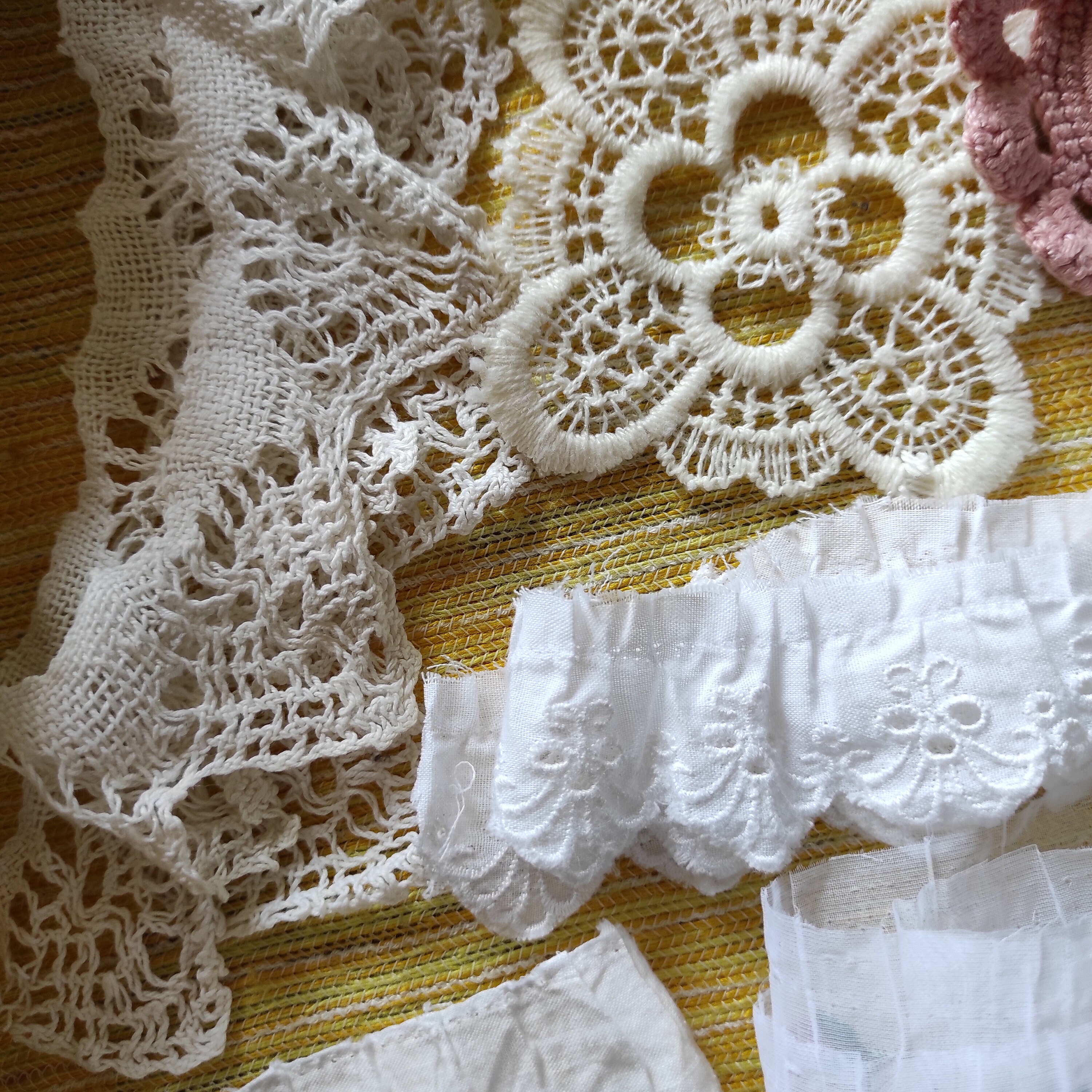 Antique French Lace Scraps Bundles Victorian Lace Trimming Edging Grab ...
