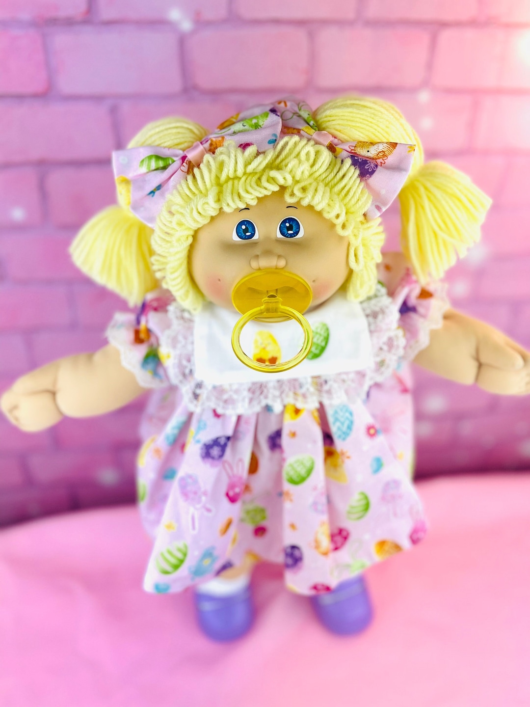 Vintage Cabbage Patch Kid, 1985 Girl Pacifier Yellow Blonde Hair ...