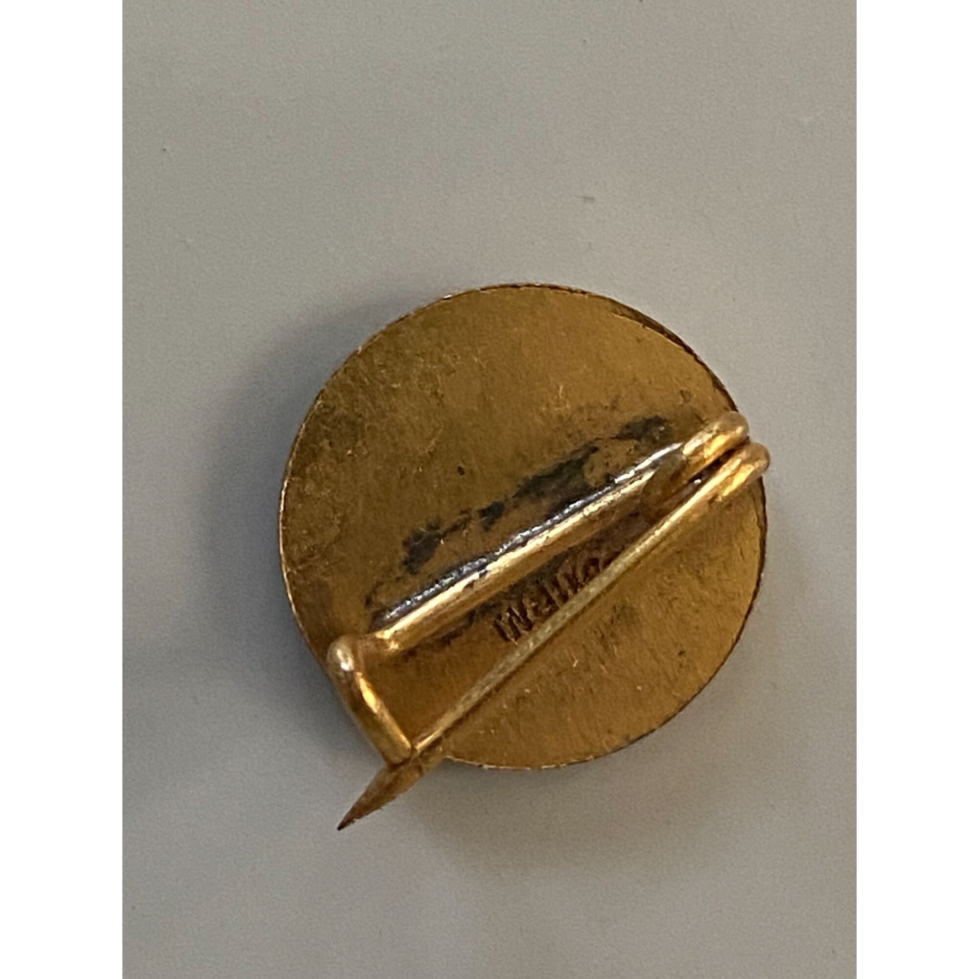 Vintage ACHIEVEMENT WURLITZER Jukebox Gold Pin Rare - Etsy