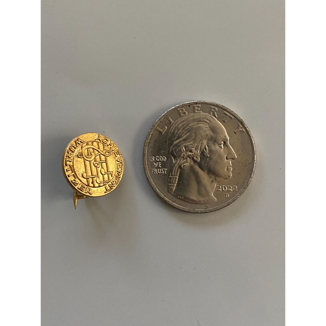 Vintage ACHIEVEMENT WURLITZER Jukebox Gold Pin Rare! - Etsy