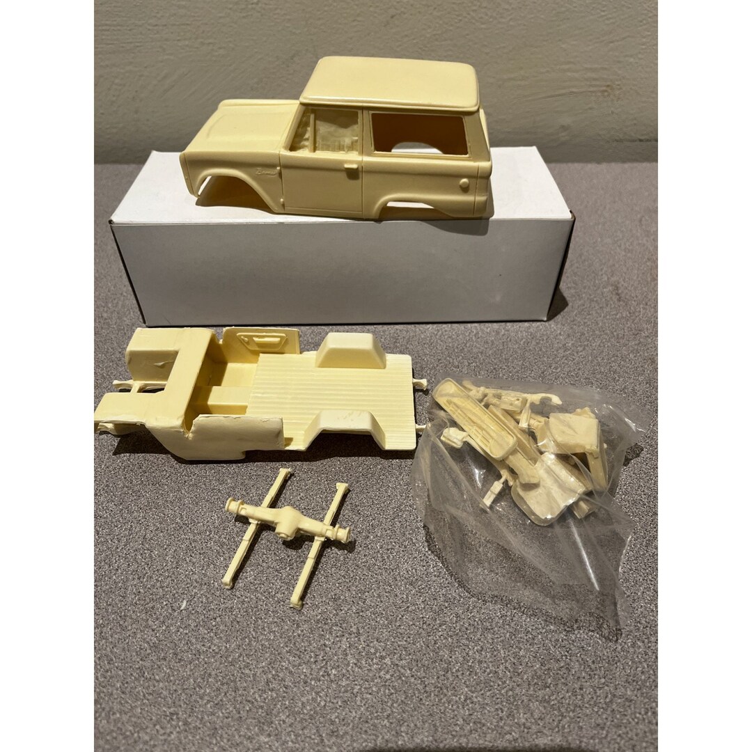 Rare 1964-66 Early Ford Bronco Hardtop Resin Model Kit - Etsy