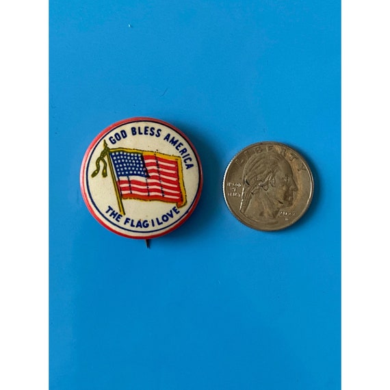 Original WWII Patriotic American Flag Button - God Bl… - Gem