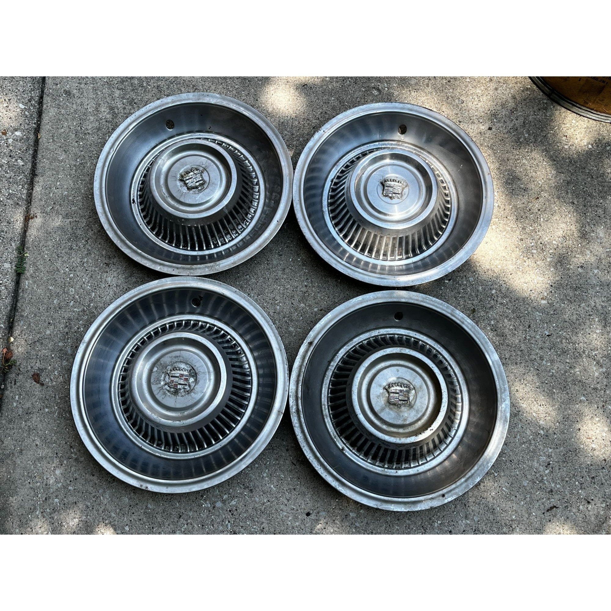 1963 cadillac hubcaps store