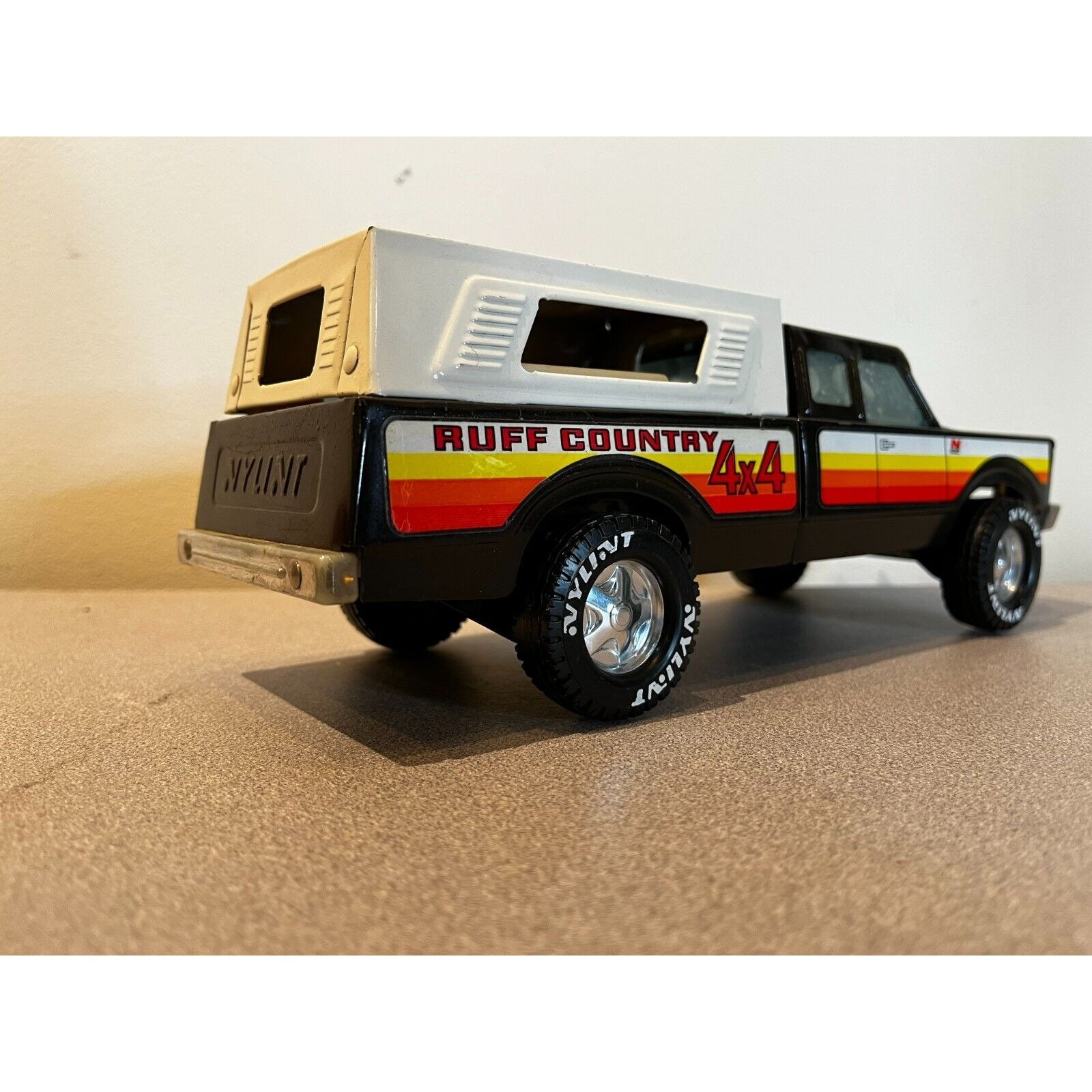 Vintage Nylint Ruff Country 4x4 Ford Truck With Camper 1970s 12 Long ...
