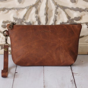 Handmade Leather Zipper Pouch - Etsy