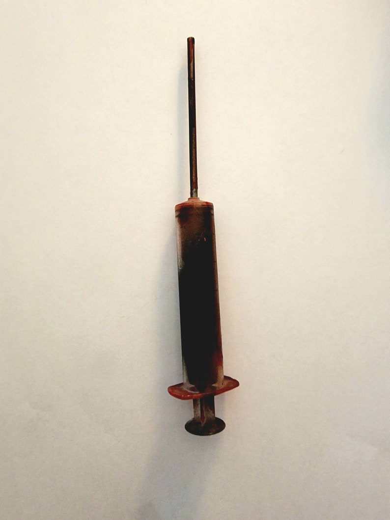 Bloody Syringe Prop for Haunted House Actors/scenes (moveable) - Etsy