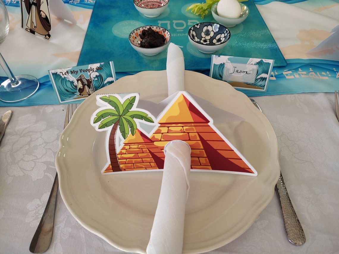 Printable Pyramids Napkin Holder and Place Holders Passover Decorations ...