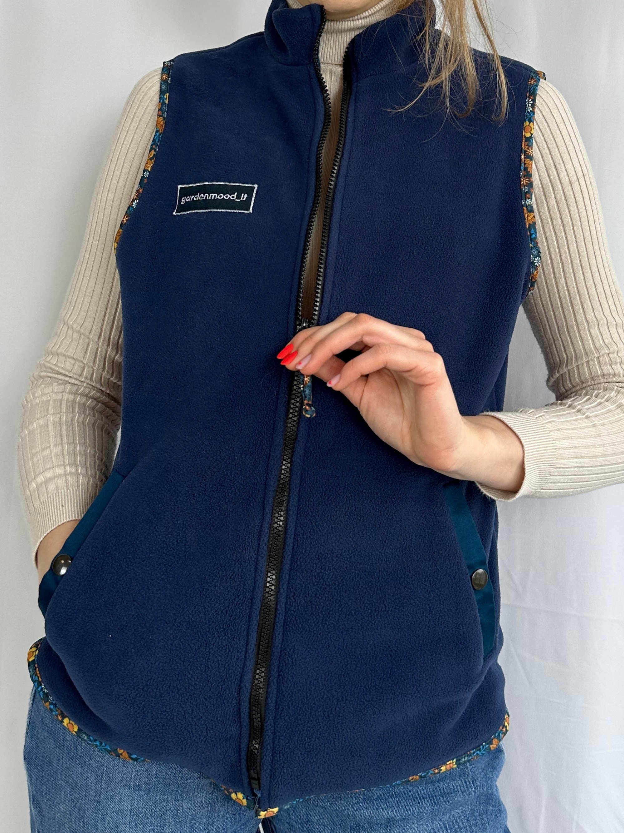 Custom Gardeners Reversible Female Vest, Double-sided Fleece Work ...