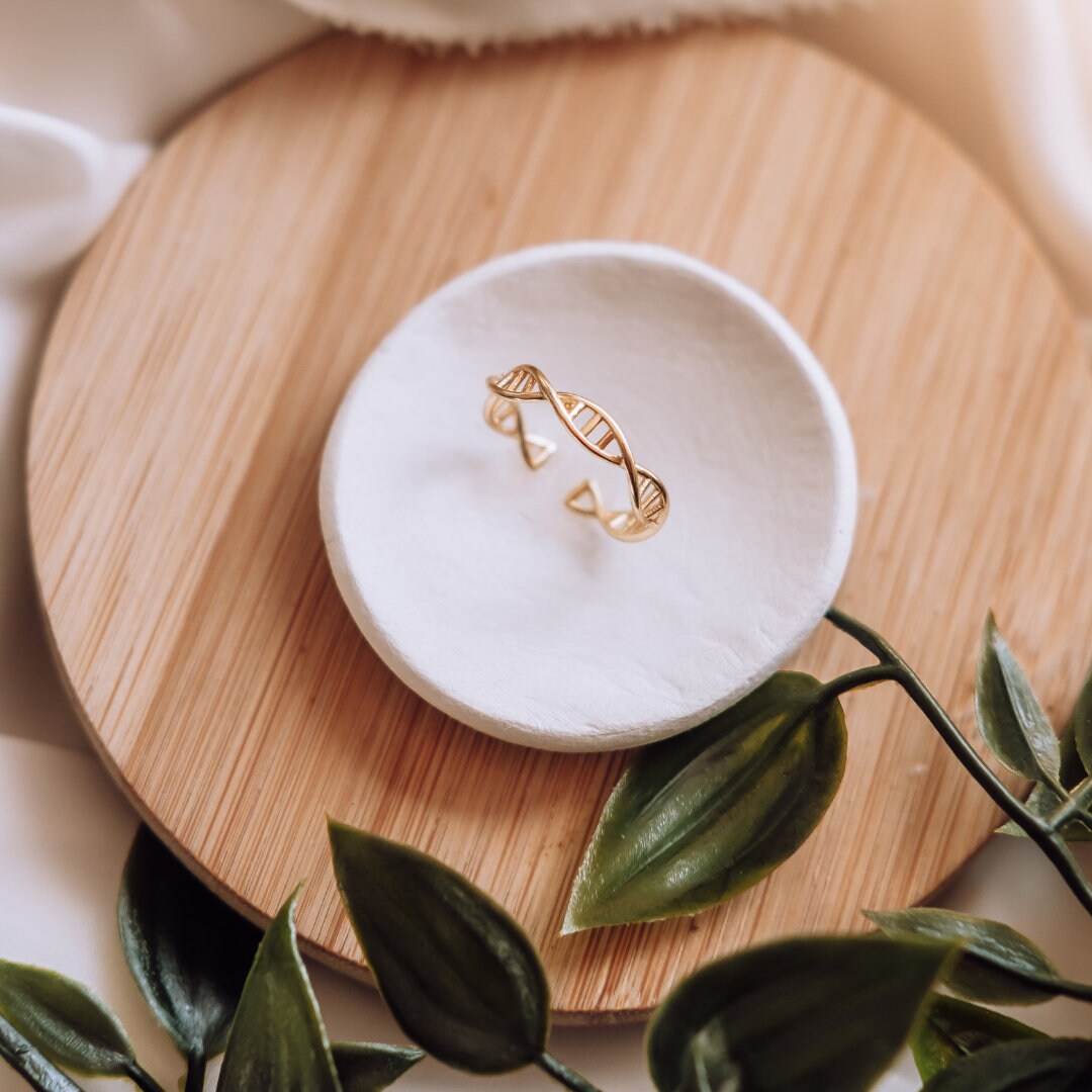 DNA Helix Ring Gold, DNA Jewellery, Science Jewellery, Chemistry Ring ...