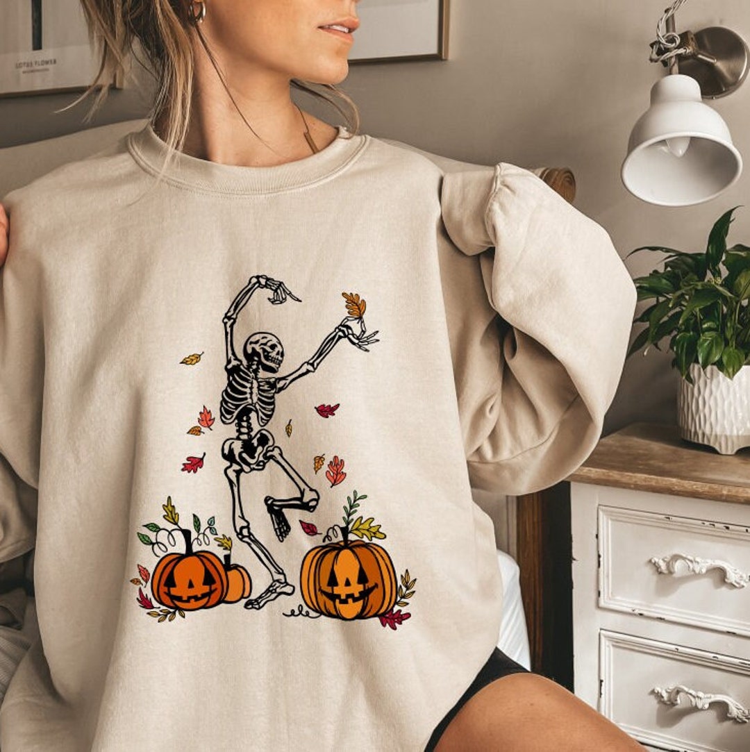 Skeleton Facing Right Transfer, Halloween Transfers, Skeleton Iron On ...