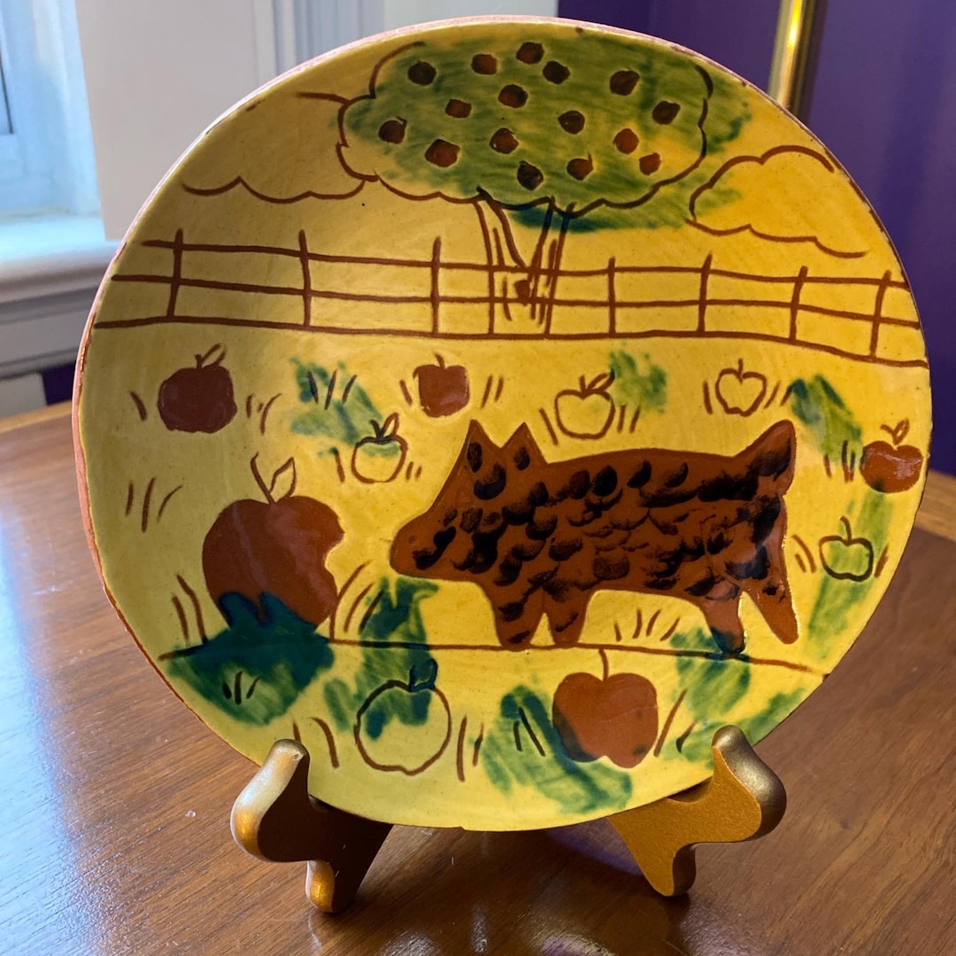 Vintage Red Ware Pottery Plate Pig in Meadow Folk Art Pennsylvania Red ...