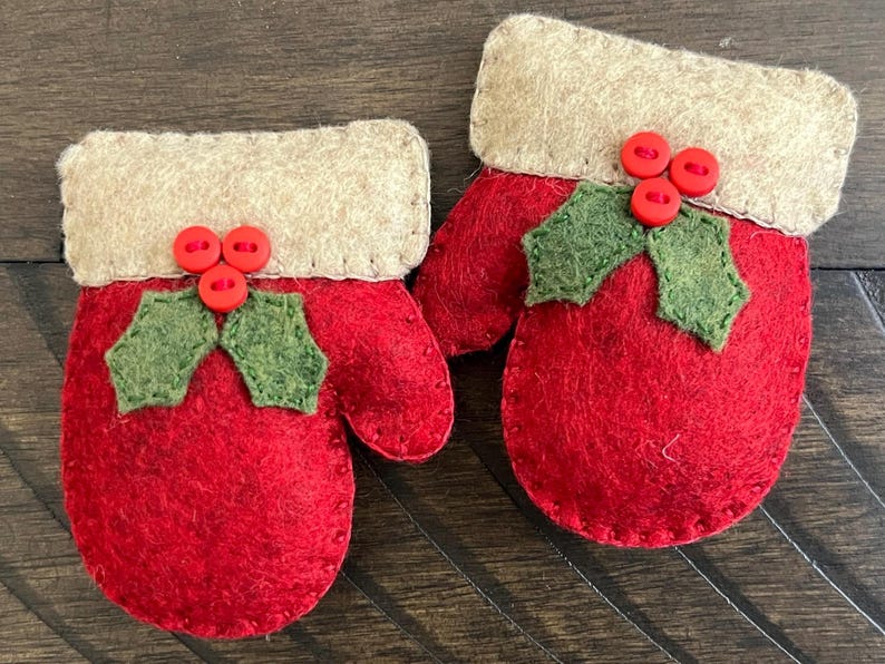 Wool Felt Pair of Mittens Ornament - Etsy
