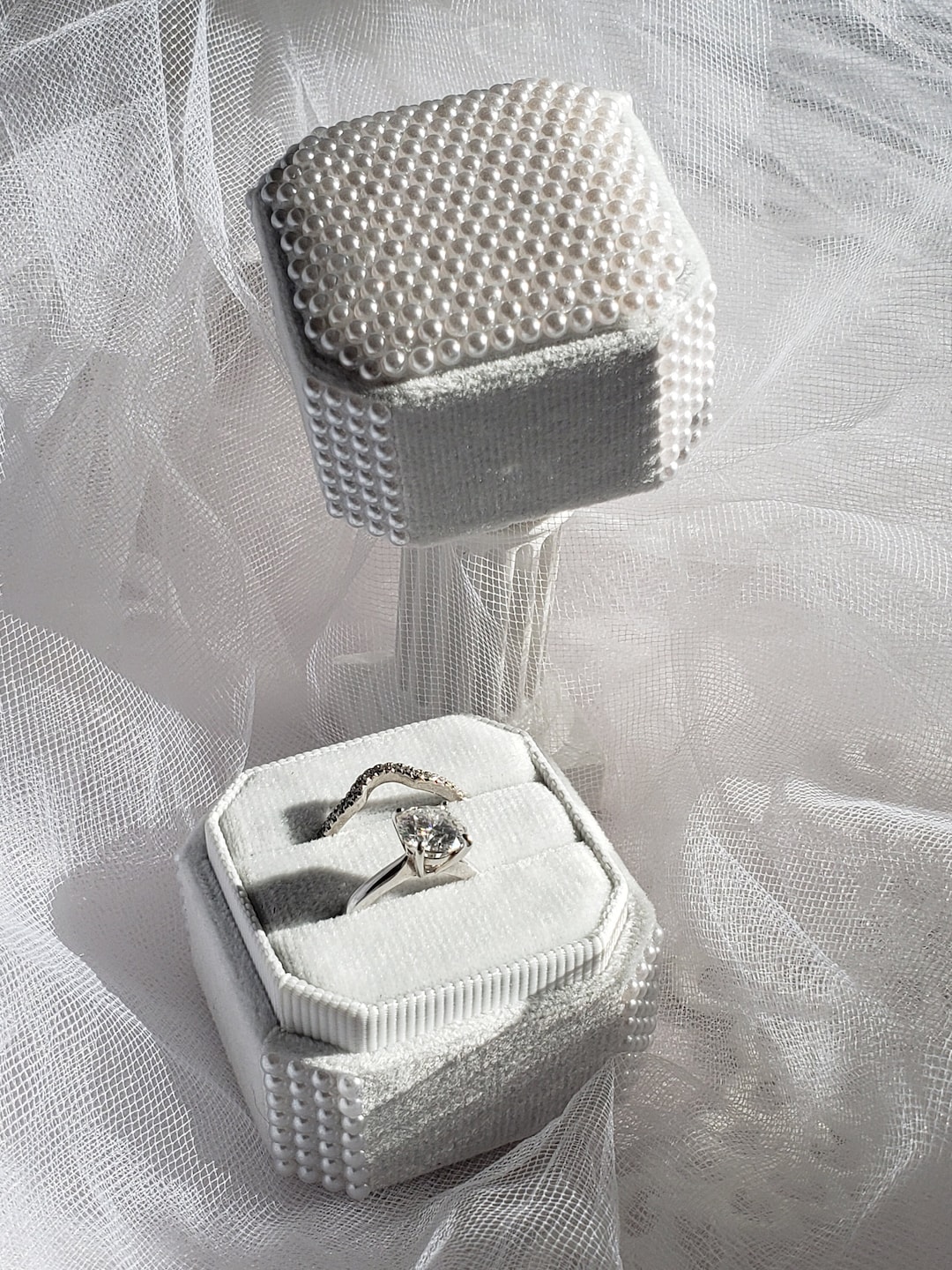 Modern Pearl Ring Box, Pearl Proposal Box, White Velvet Ring Box ...