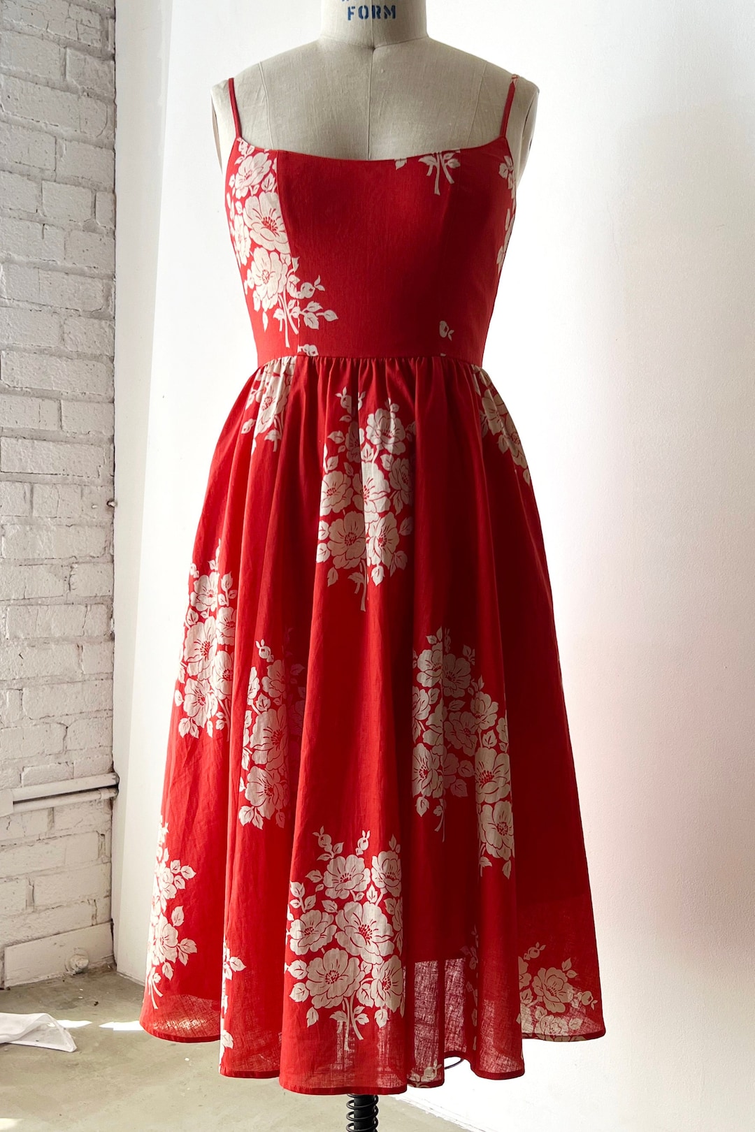 Linen Vintage Floral Midi Fit and Flare Dress, Sleeveless, Fitted ...