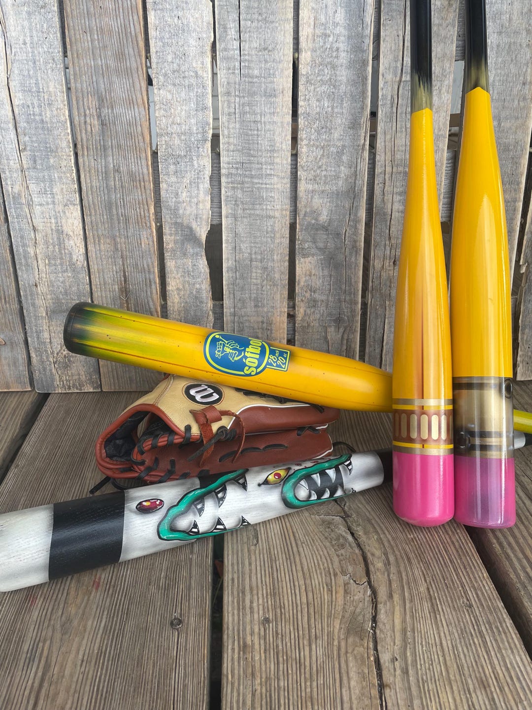 Custom Airbrushed Metal / Wood Painted Bats Pencil Bat / Banana Bat ...