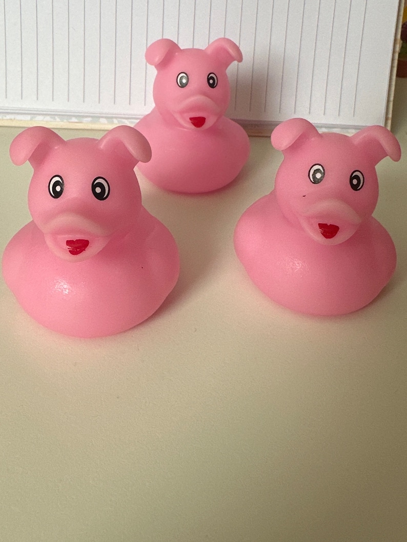 Three Little Pigs Rubber Ducks: Farm Animal Bath Toys - Etsy