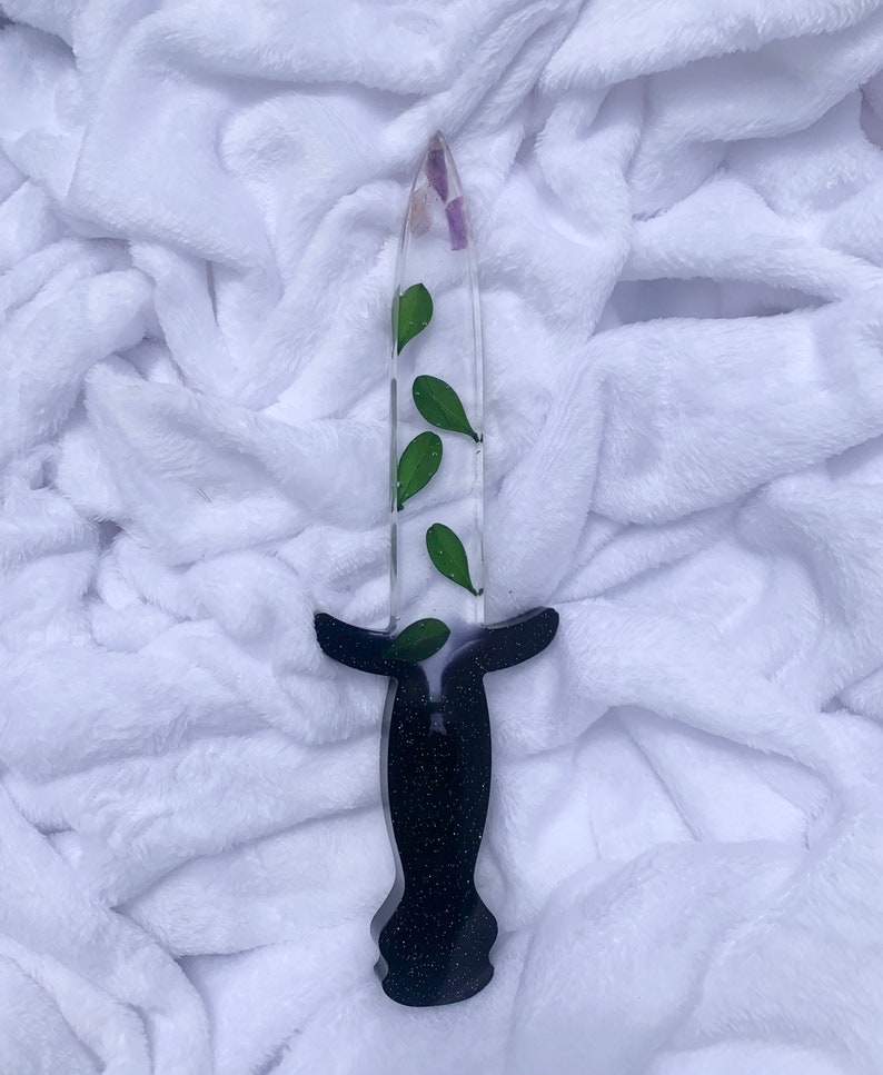 Amethyst Resin Dagger Decorative Dagger Amethyst Chips - Etsy