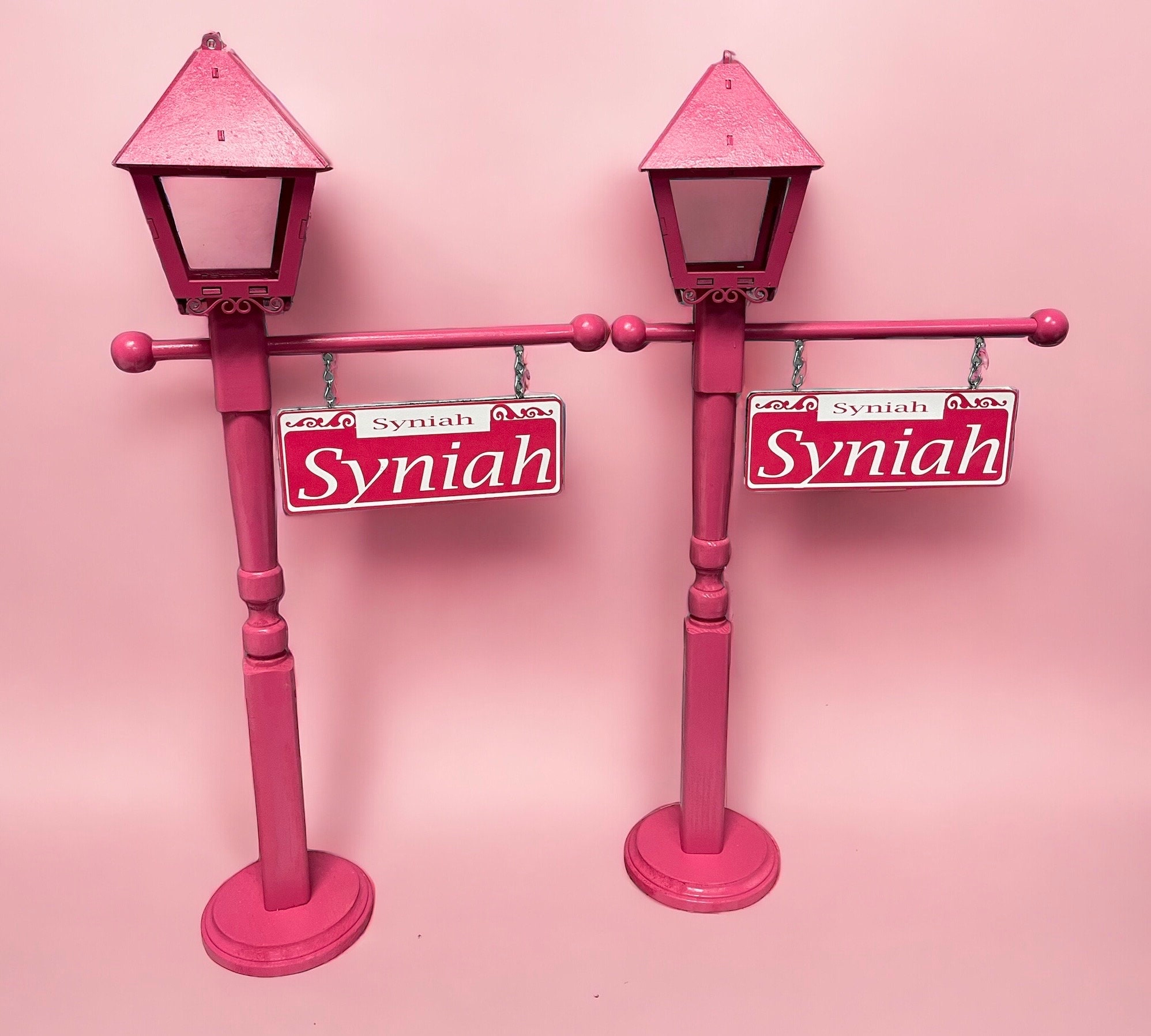 Santa's Workshop Lamp Post Centerpiece, Customizable Sign - Etsy