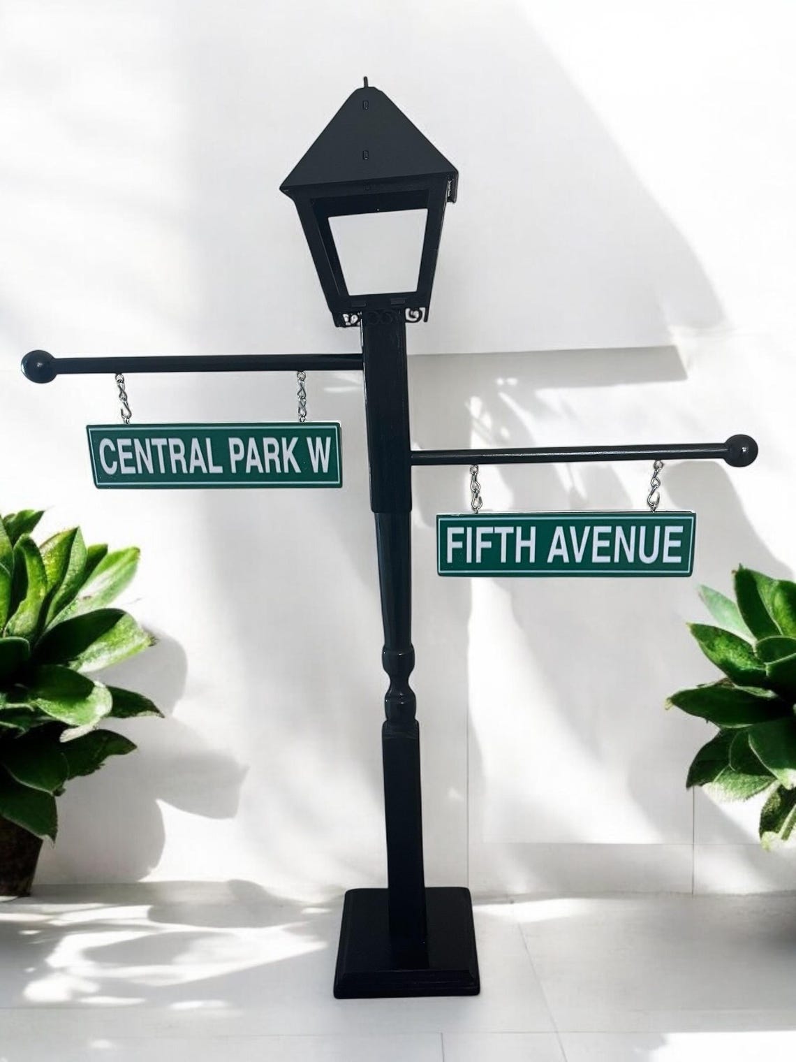 New York City Themed Lamp Post, NYC Inspired Lamp Post, 21 Inch Lamp ...