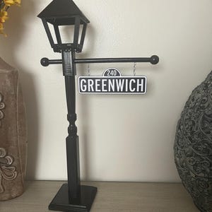New York Inspired Lamp Post Centerpiece, 21 Inch City Street Decor, NYC ...