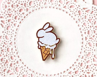 Soft Like Mochi Hard Enamel Pin / Kawaii Girl Body - Etsy