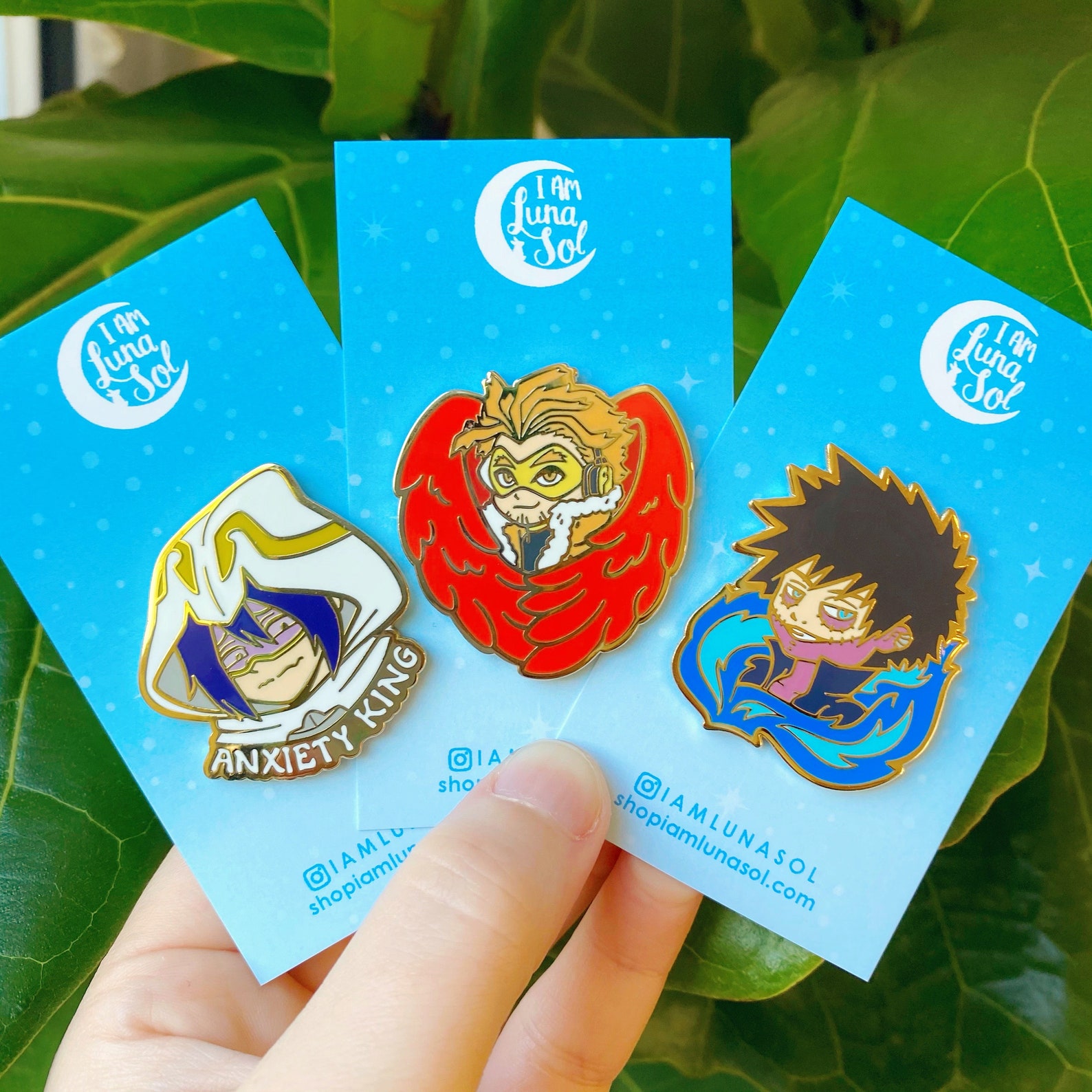 Hawks Hard Enamel Pin / Anime Hero Wings Lapel Pin Badge - Etsy