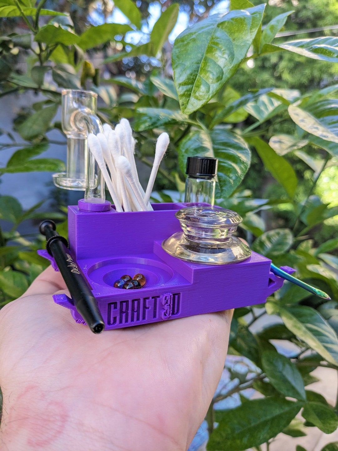 Compact Travel or Desk Dabstation With Dabber and Jewel Grabber Holder ...